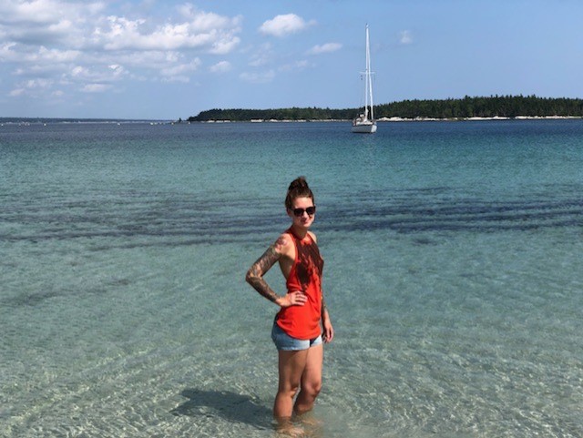 About Me ! – Jess Hunter Travel